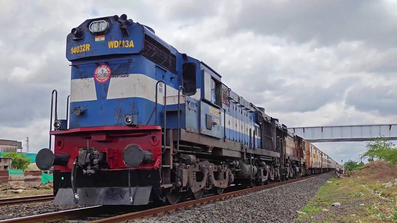 17618 Hazur Sahib Nanded - Mumbai CSMT Tapovan Express | Moula Ali Twin ...