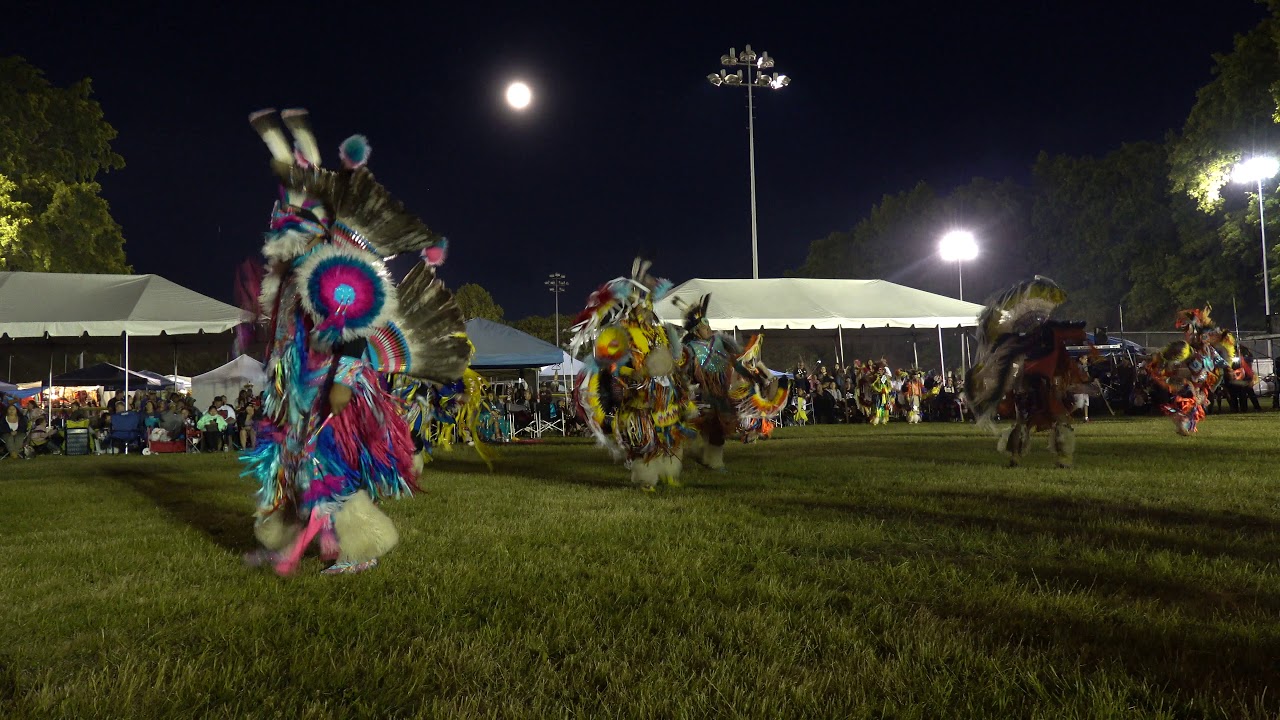 Mens Fancy Dance SNL Delta Park Powwow 2019 - YouTube