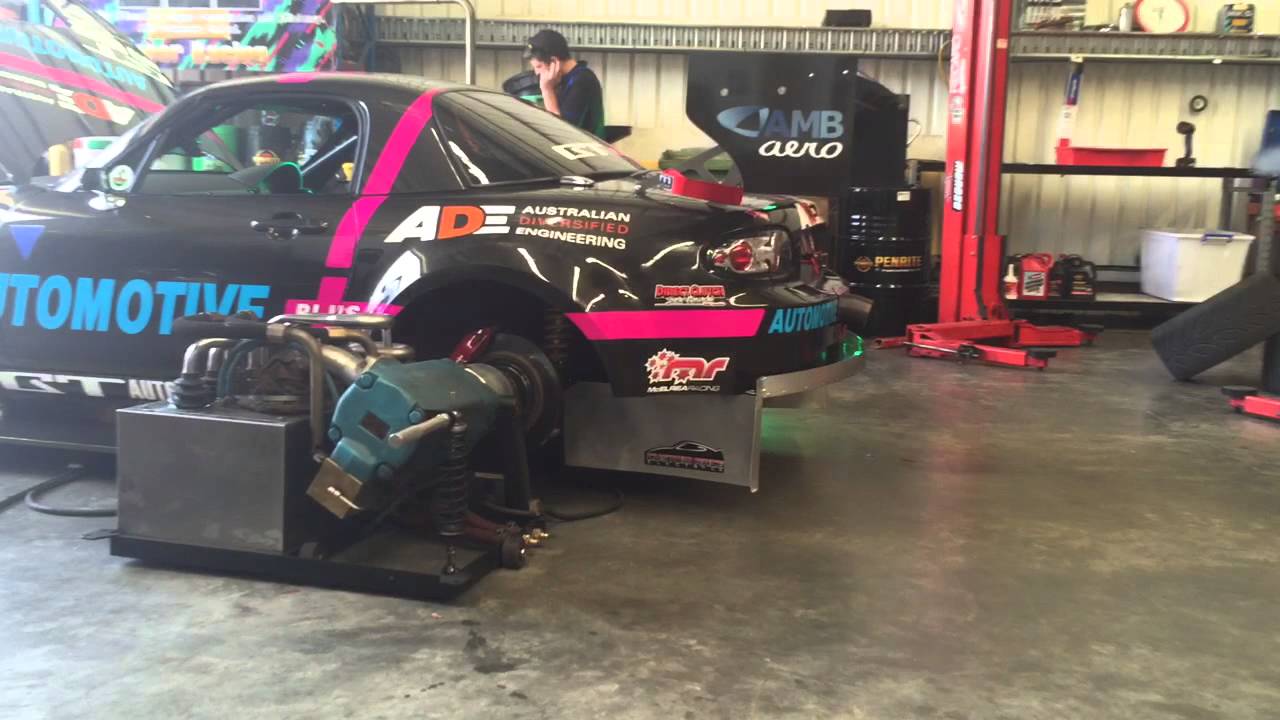 Danny Irvine's 20B PP MX5 on the dyno - YouTube