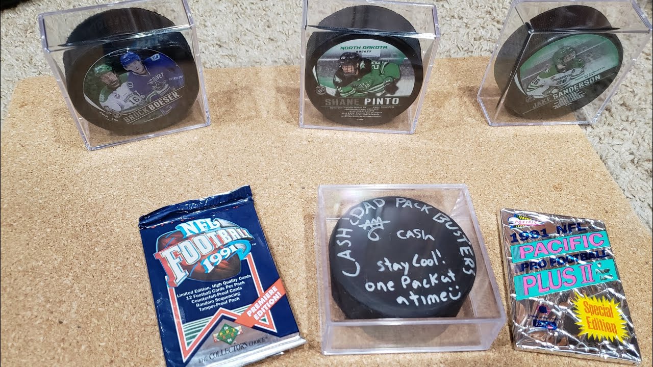 CBE Football Junk Wax Battle With Cash and Dad Pack Busters - YouTube