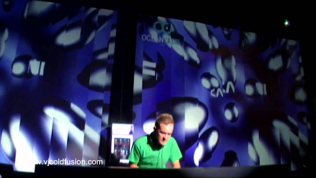 Top VJ's 2013. The years best VJ's and visuals - YouTube