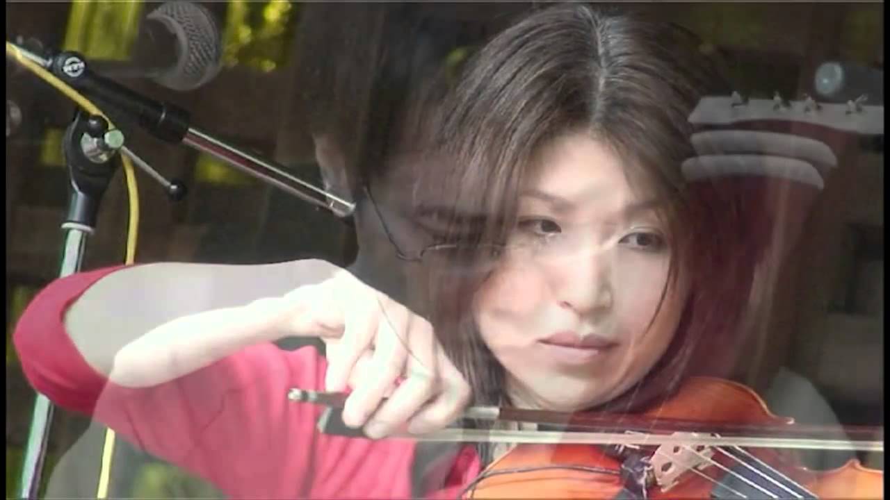 Yann Tomita + Doopees + Naives - ELECTRIC BUDDHA slide show - YouTube