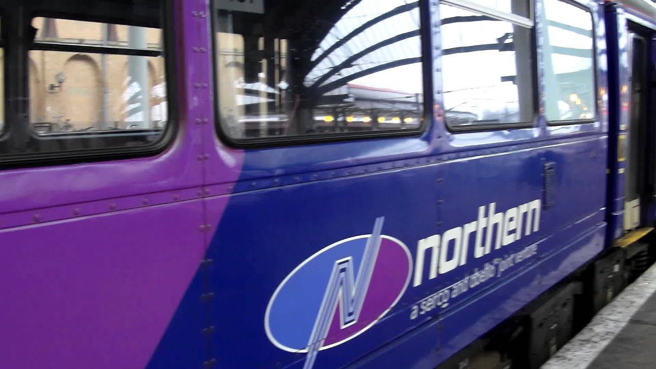 Northern Rail 142029 with First Great Western interior 09/03/2013 - YouTube