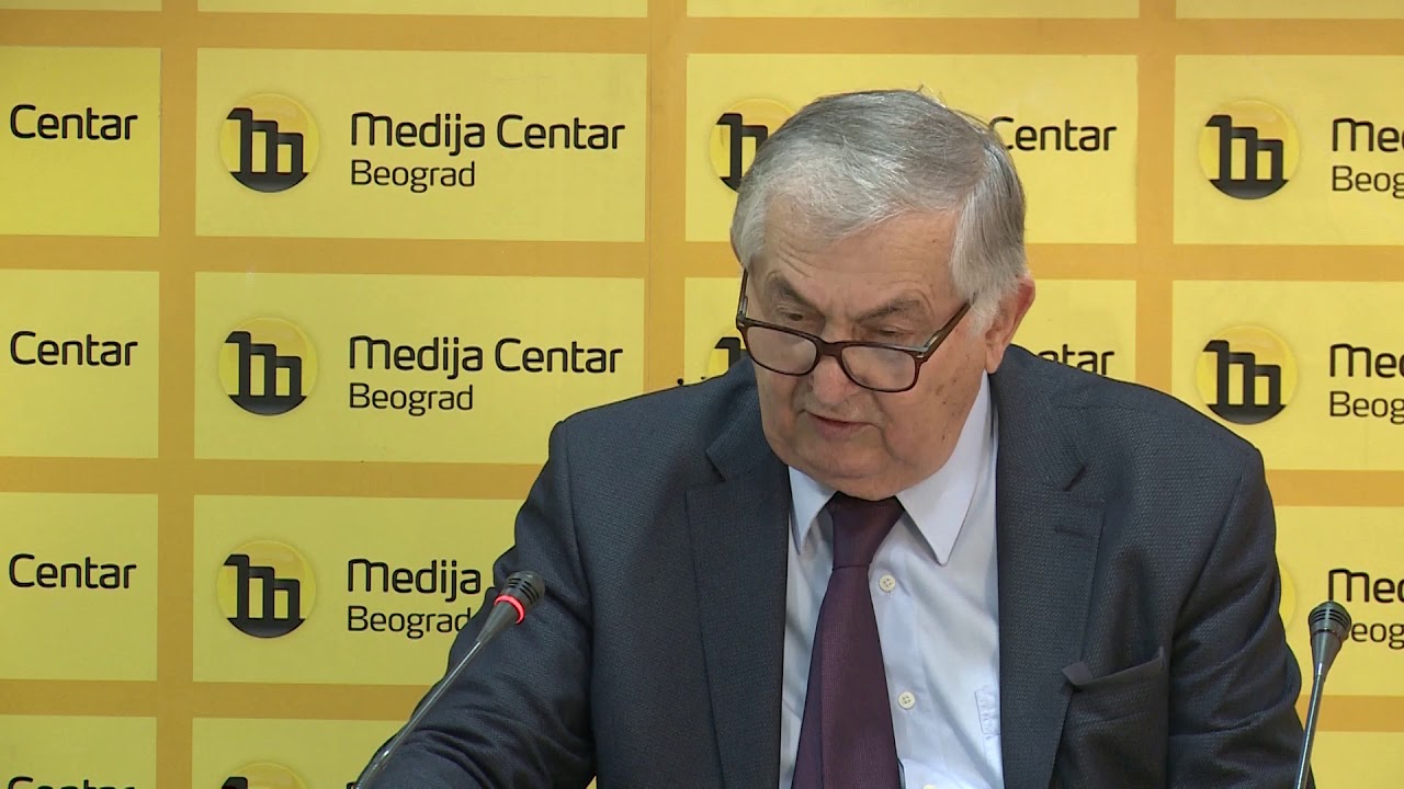 Jovan Delic akademik i clan zirija, dobitnik nagrade je Milovan ...