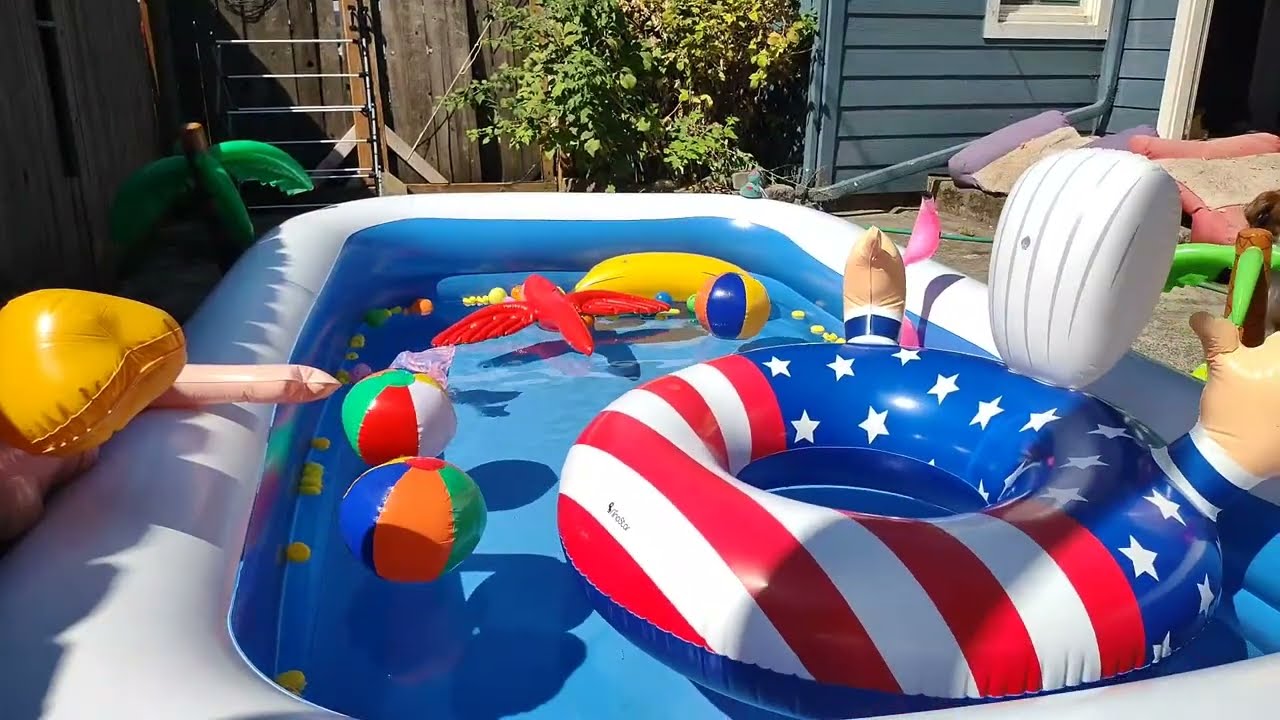 Pool Party Fit For A King - YouTube