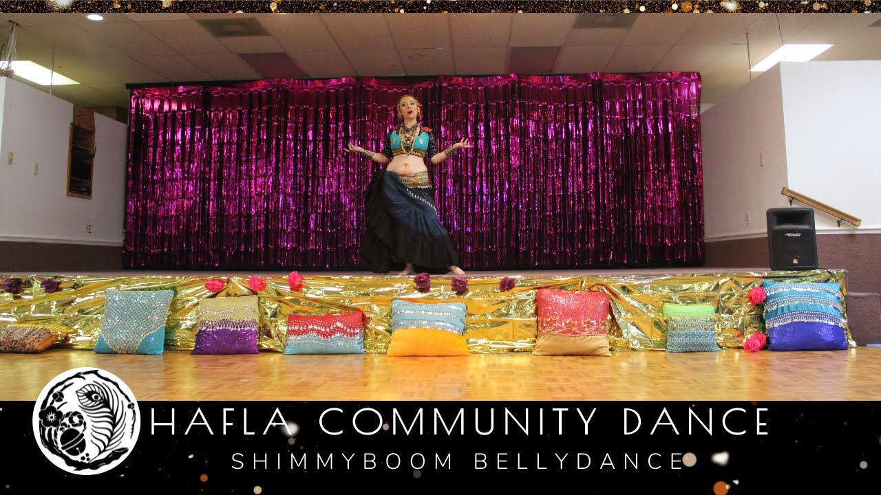 Misha Leads the Community Dance at Wild Caravan Hafla April 2022 ...