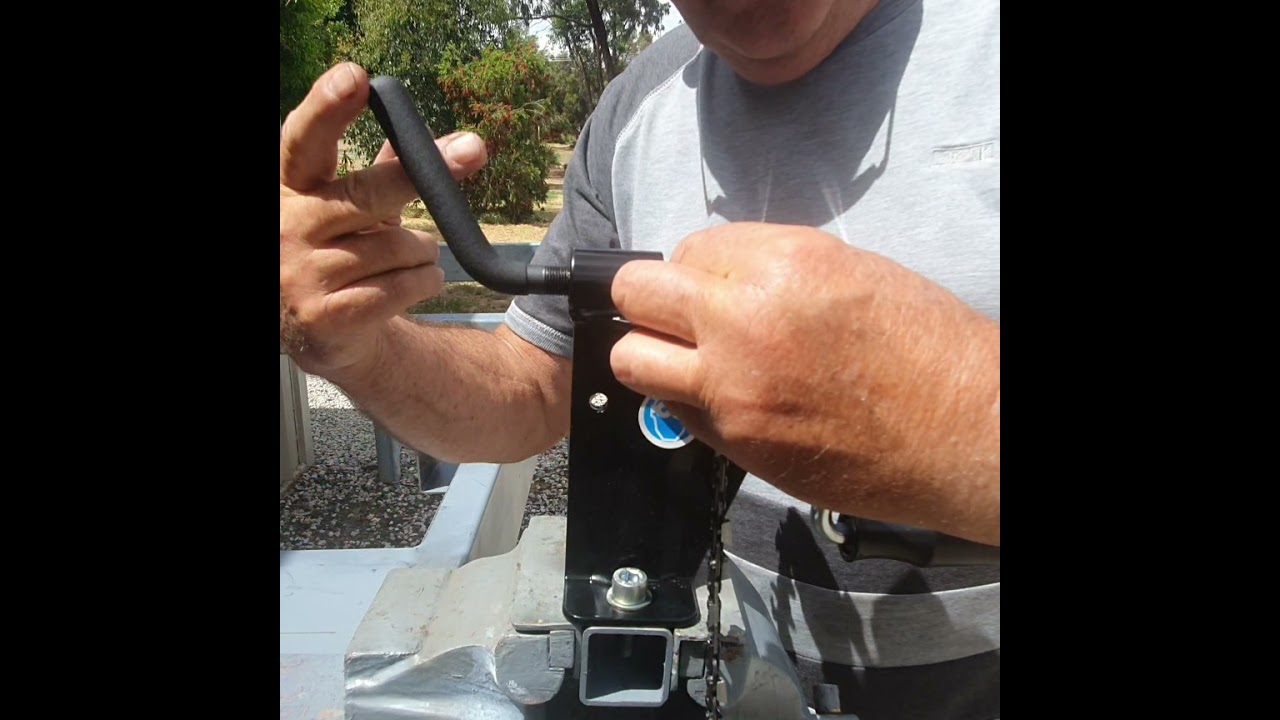 Chainsaw Chain Spinner how to use it. - YouTube