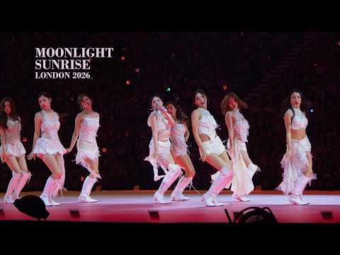 TWICE 트와이스 – MOONLIGHT SUNRISE | London 2026 Fancam [4K]