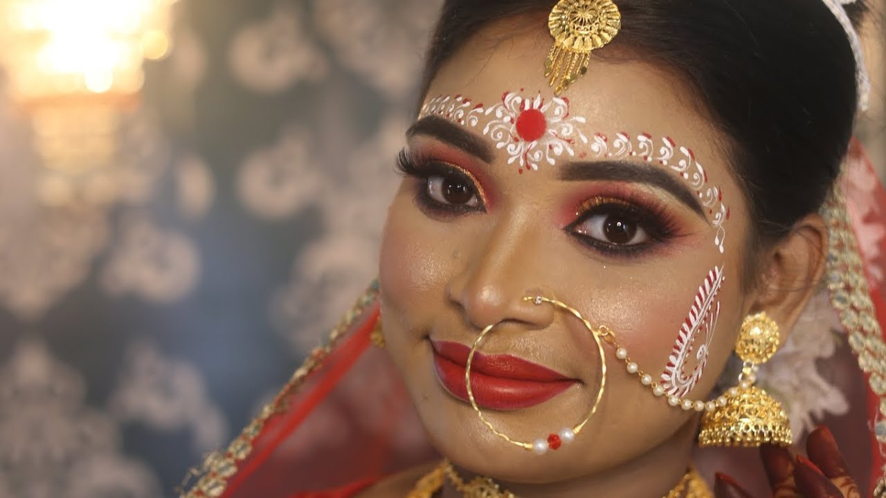 Real Bengali bride#pandal#beautiful eye makeup#sima Mukherjee #sima's makeover. - YouTube