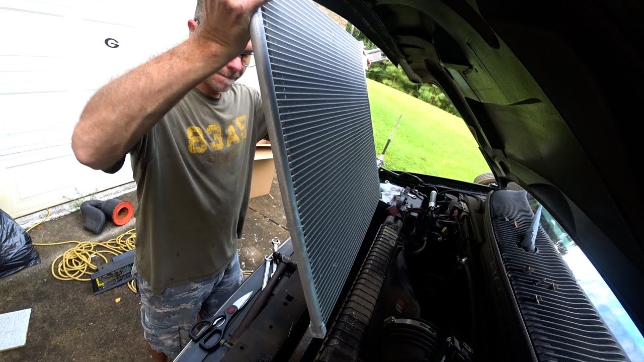Removing the rear A/C unit - Shuttle Bus Conversion 11 - YouTube
