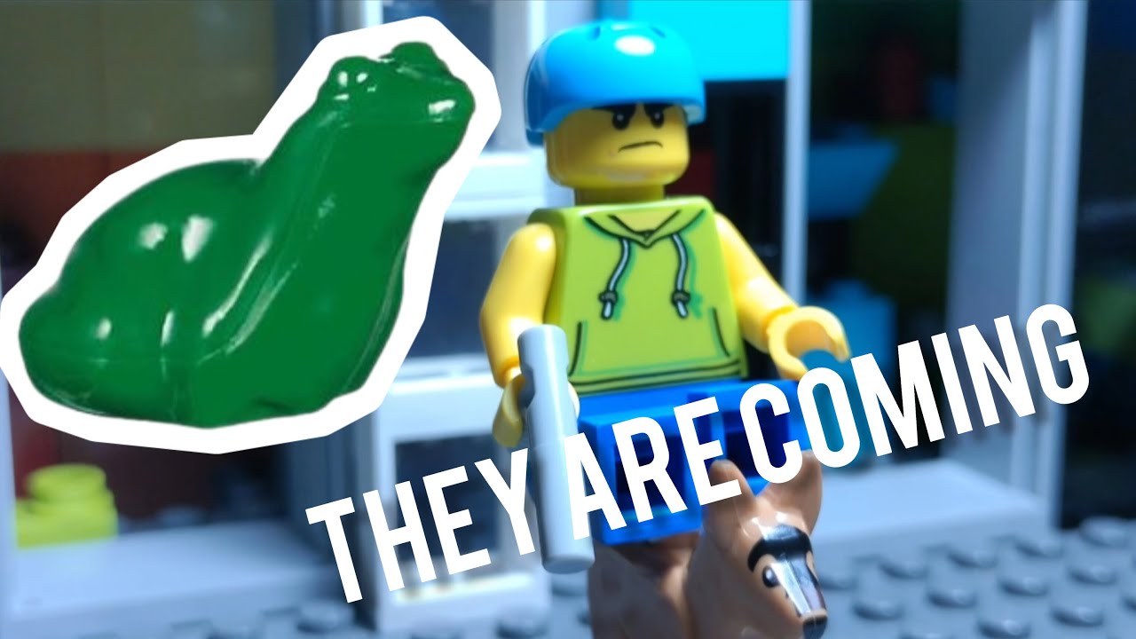 Lego FROG Chase That's Kinda Intense - YouTube