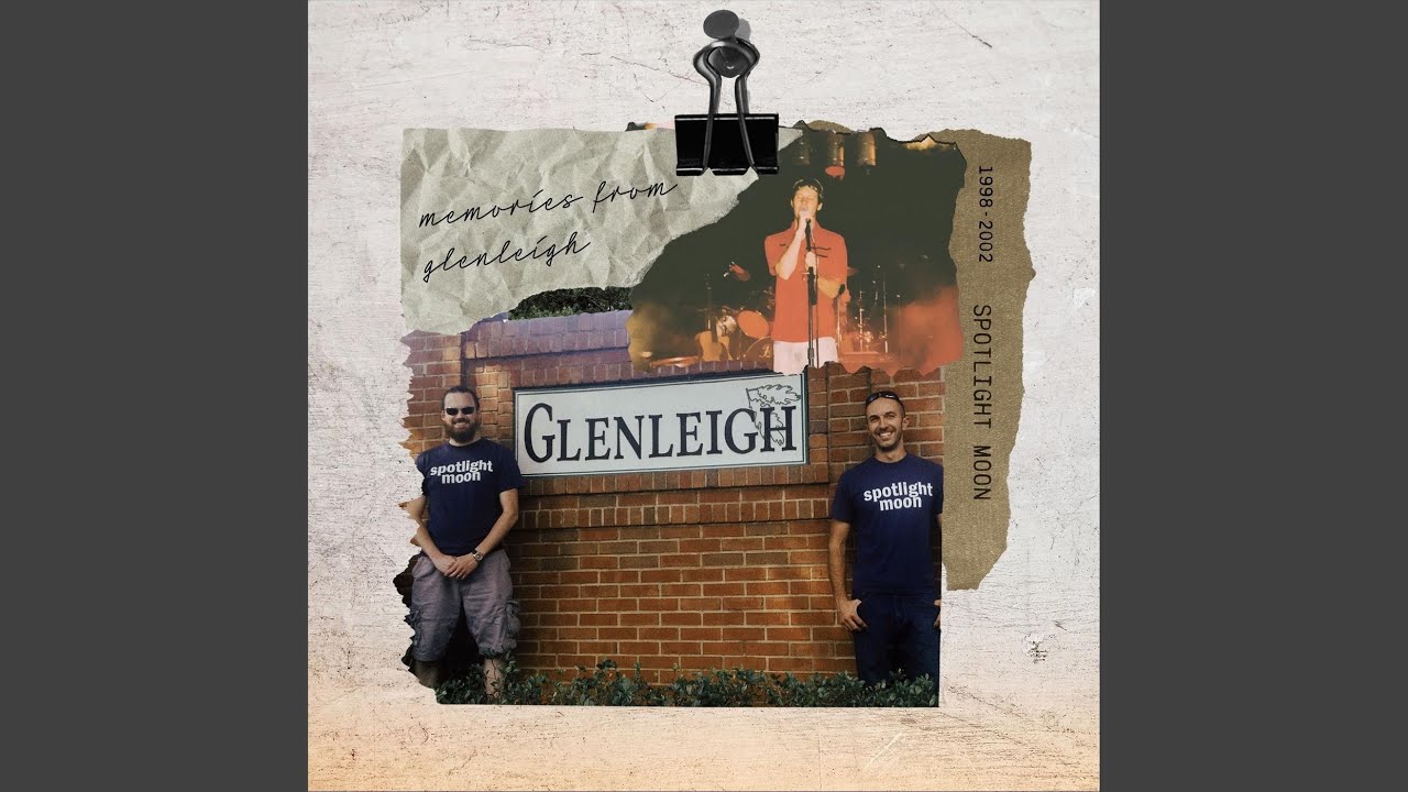 Jeremy Done (The Masquerade 2002) (Live) - YouTube