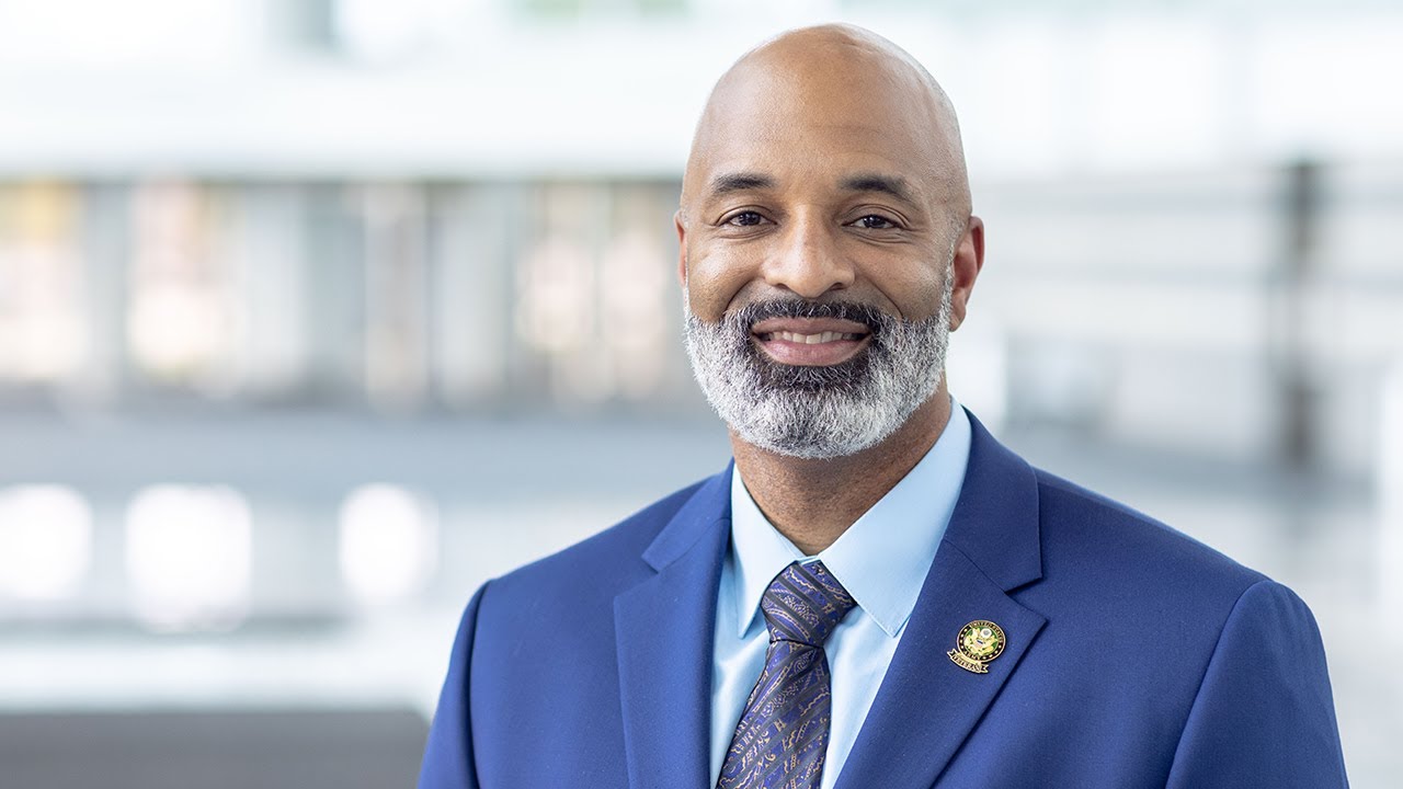 Honoring Our Veterans: Raymond Washington - YouTube