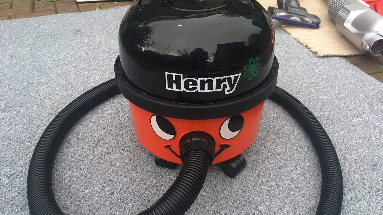 Henry HVR200-A2 First look hoover vacuum numatic - YouTube