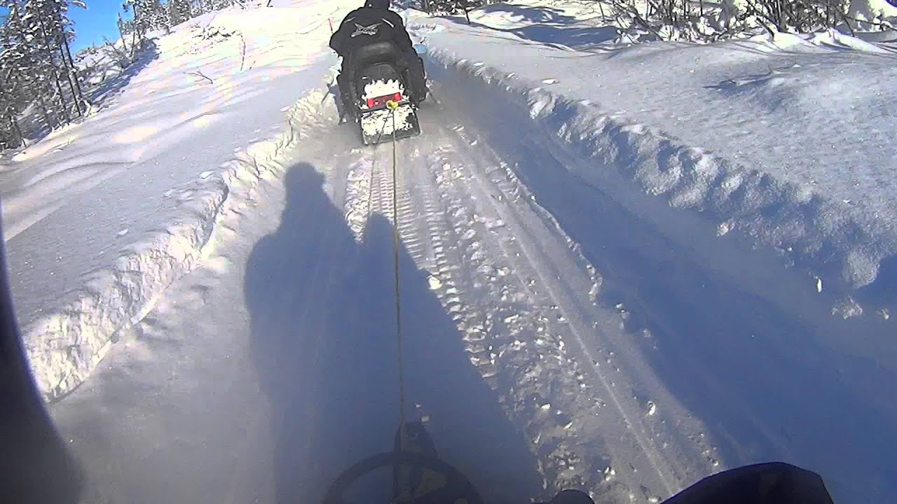 GoPro Trois-Ski en arrière de Ski Doo - YouTube