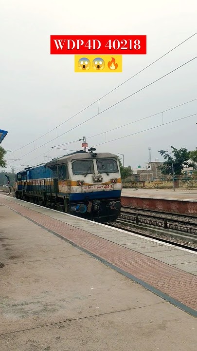 WDP4D Diesel Locomotive 😱😱💀💀 #indian #wdp4dlocomotive #wdp4d #shorts #railway #indianrailways ...