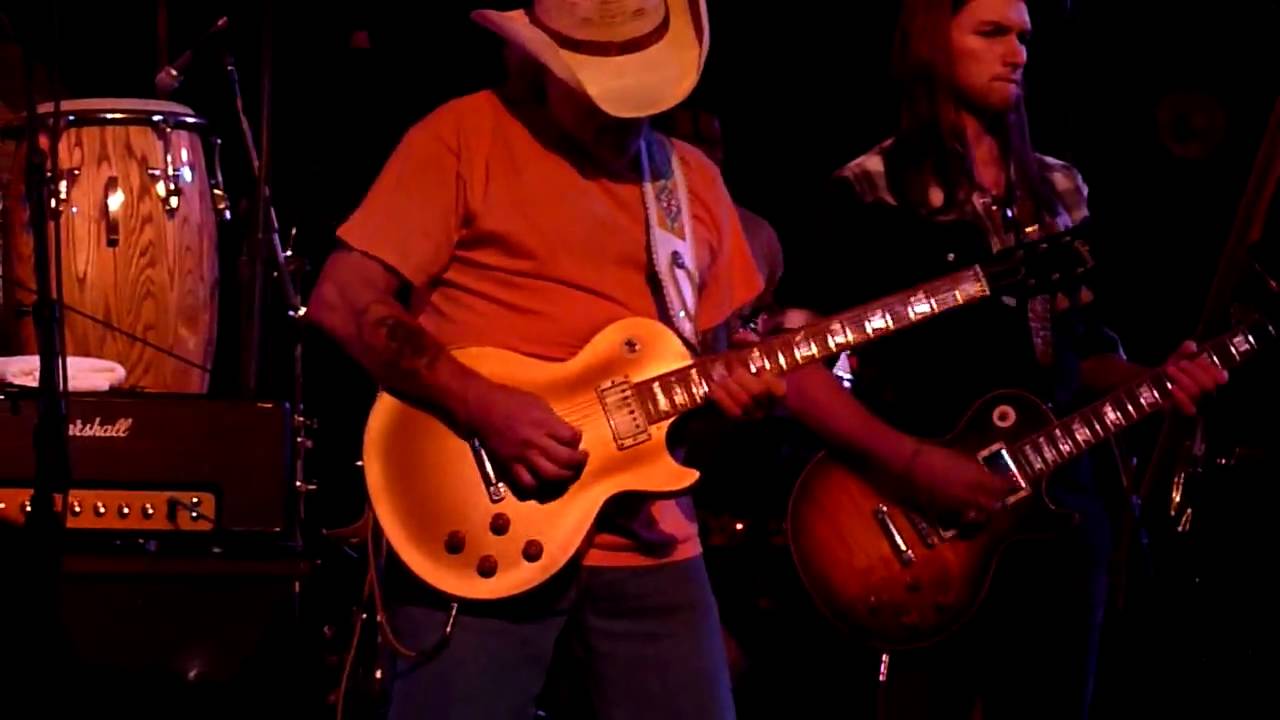 Dickey Betts - High Falls, Concert Hall 7/23/2010 NYC - YouTube