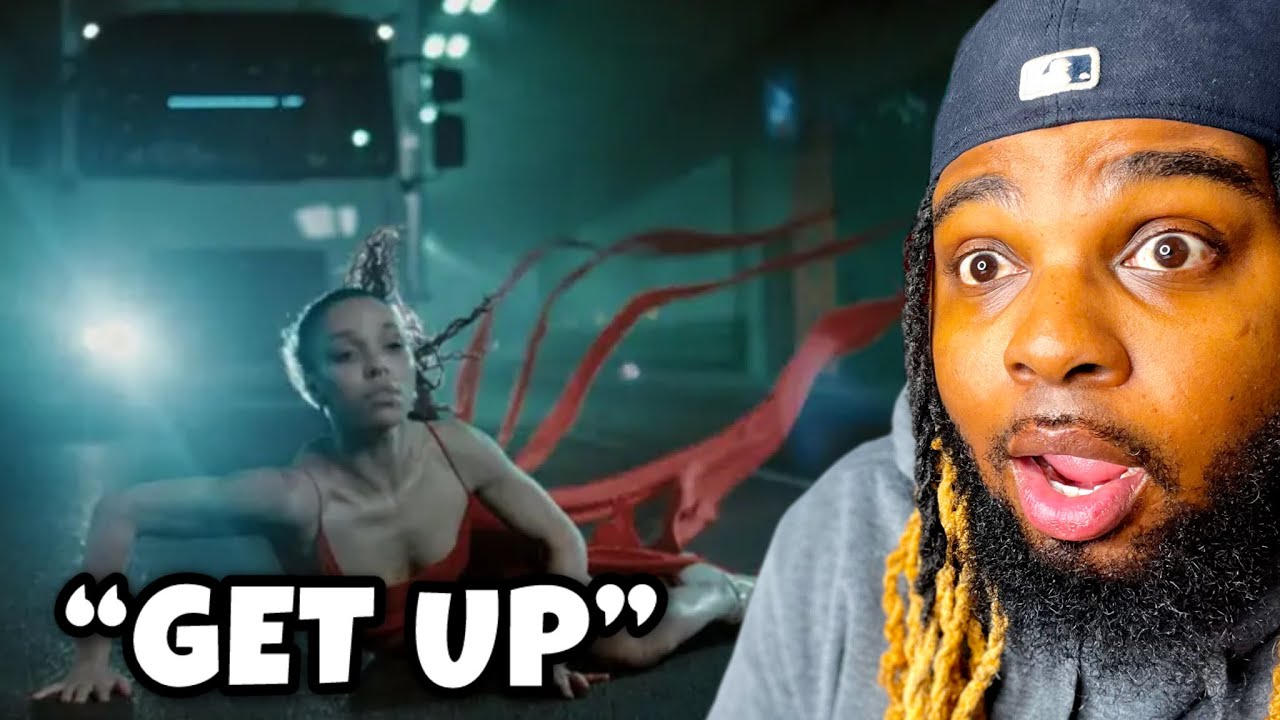 SHE DANCING IN THE STREET!! | FKA twigs - Striptease | REACTION - YouTube
