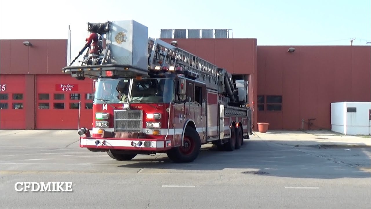 Chicago Fire Department Tower Ladder 14 (Spare) Responding - YouTube