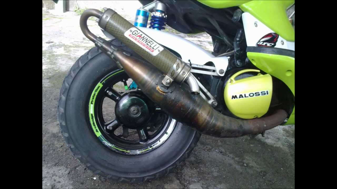 Ionut aprilia rally tuning 2012 - YouTube