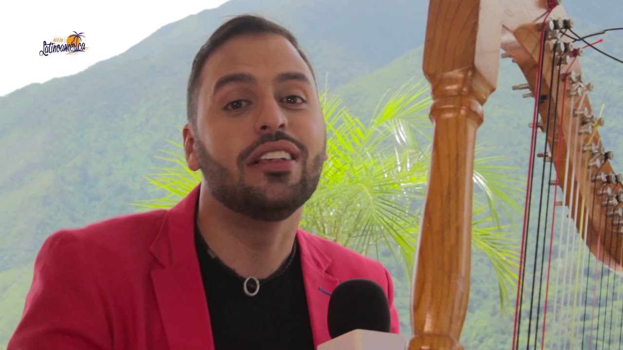 Johnny Jimenez Acá en LatinoAmérica 2/3 - YouTube