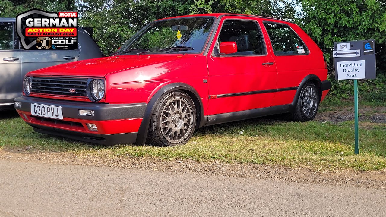 WE TOOK THE MK2 GOLF TO CASTLE COMBE RACE CIRCUIT - YouTube