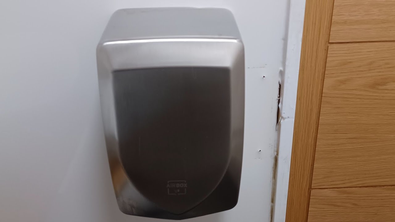 Airbox V2 hand dryer, Fisherton Mill 🚹, Salisbury - YouTube