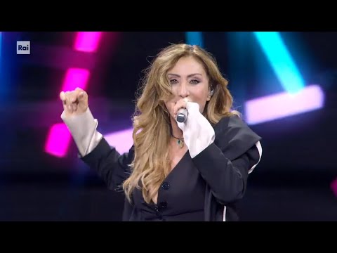 Il medley anni 80 di Sabrina Salerno - La notte dei fiori 29/08/2026