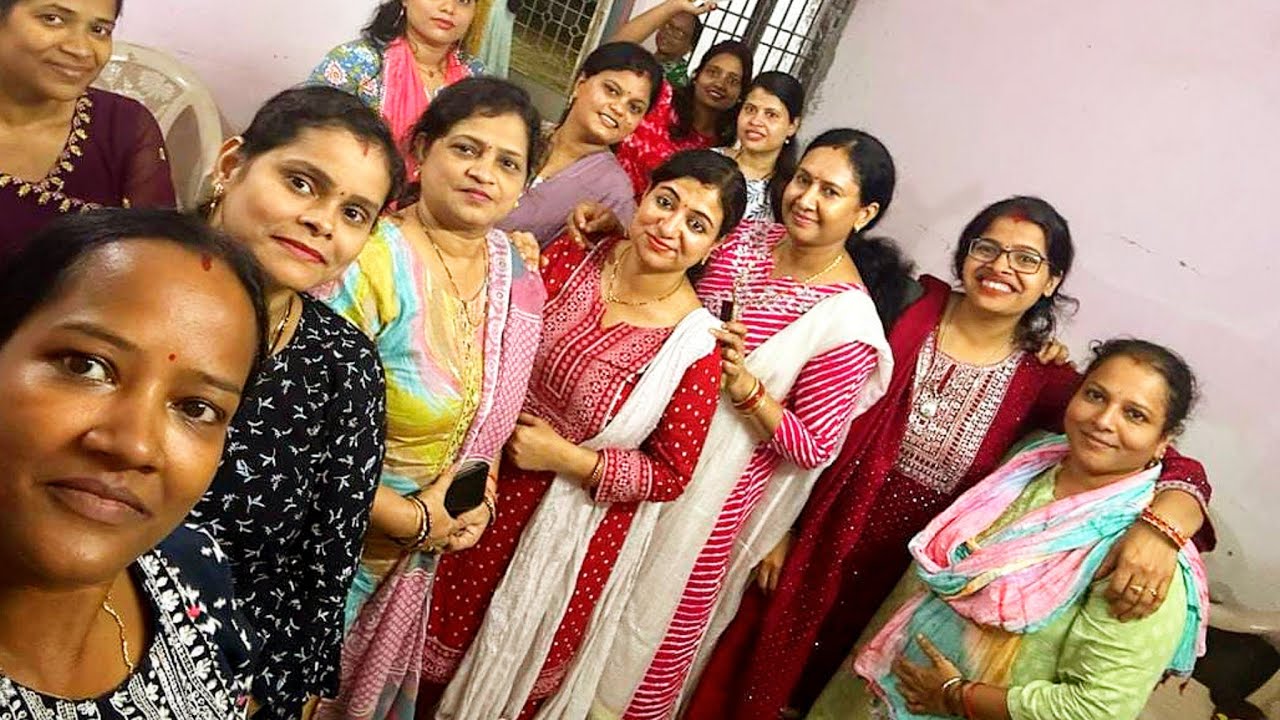 ଚାଲନ୍ତୁ ଶୁଣିବା Club ରେ ଆଜି Hr madam କଣ କହୁଛନ୍ତି...😍😍 - YouTube