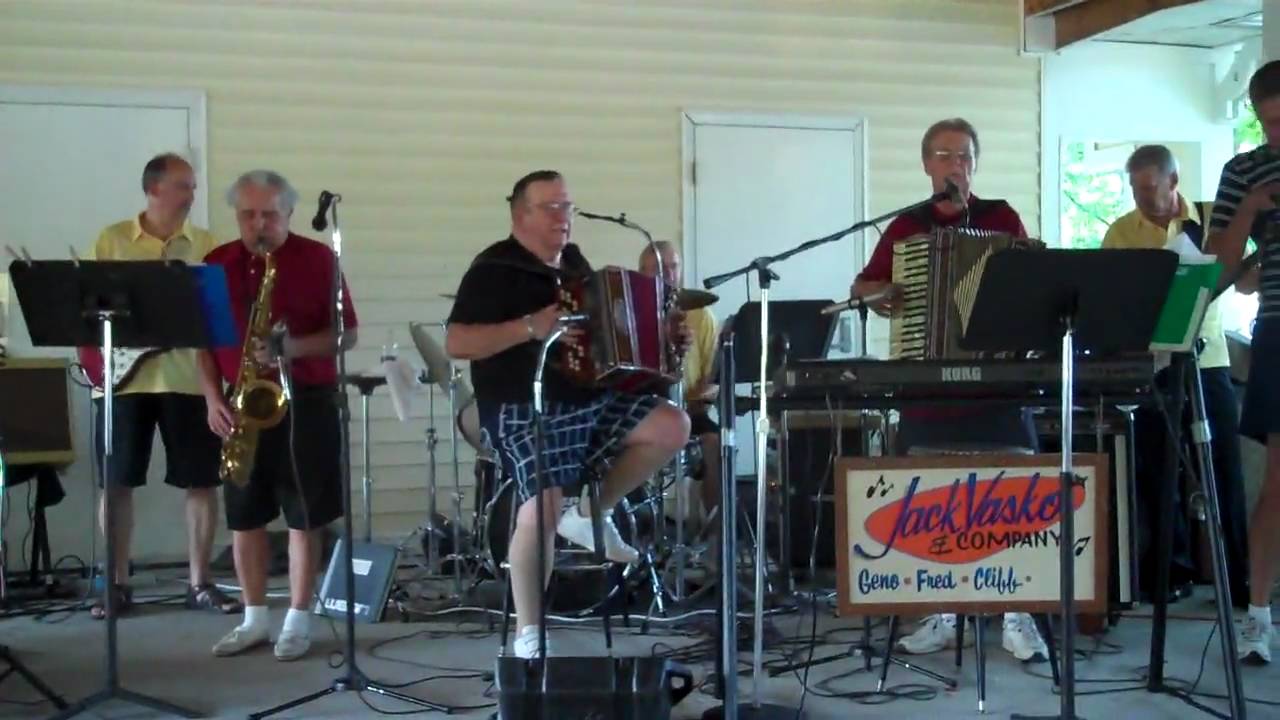 Joe Fedorchak, buttonbox POLKA July 08, 2010 with Jack Vasko - YouTube