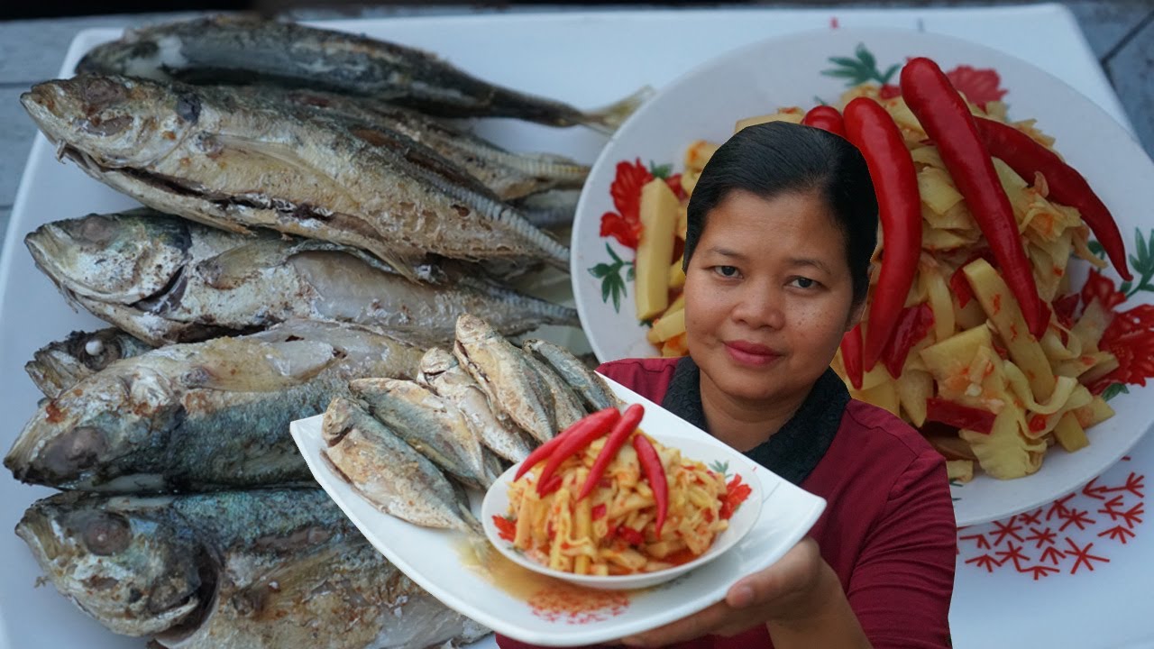 Cooking fry sea fish with pickle bamboo shoot recipe - Simple cooking ...
