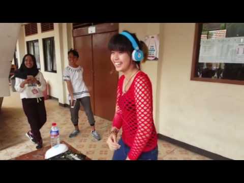 DJ Patricia Olga - SMAN2 Cimahi Color Run