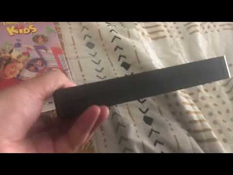 Wee Sing Favorites: Classic Songs for Kids 1996 VHS