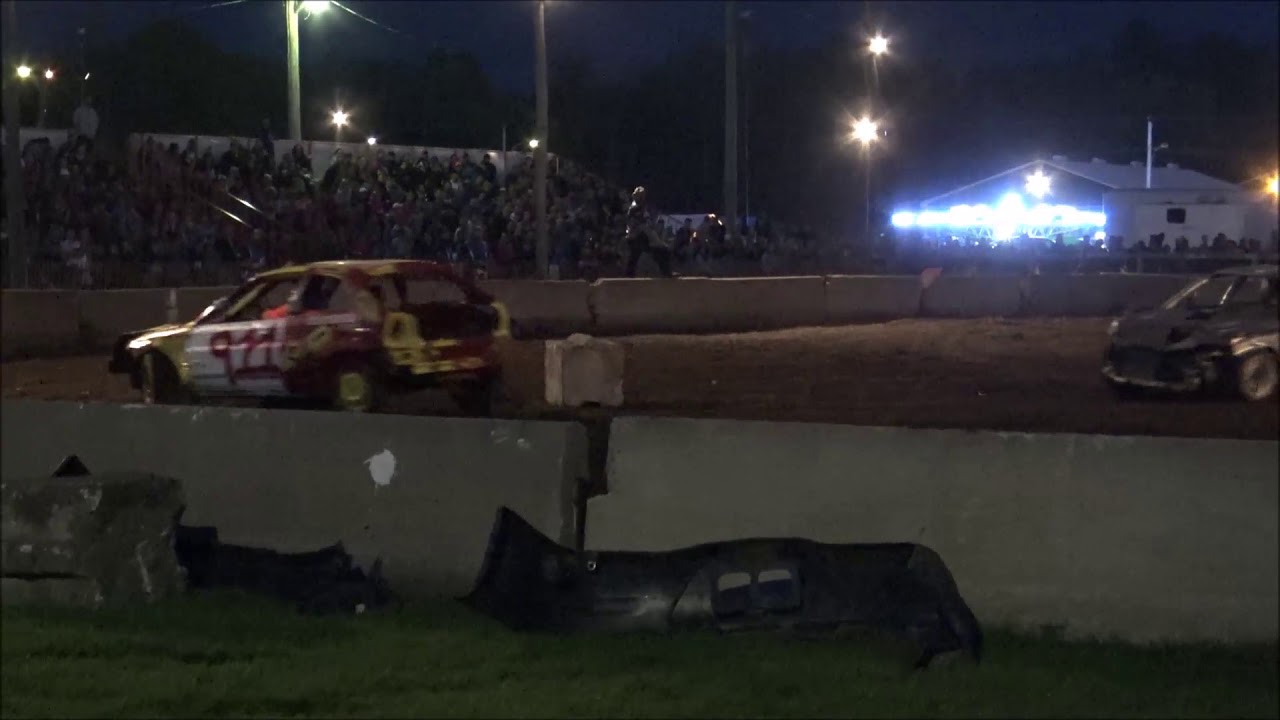2017 SUTTON FAIR DEMO DERBY FIGURE 8 FEATURE - YouTube