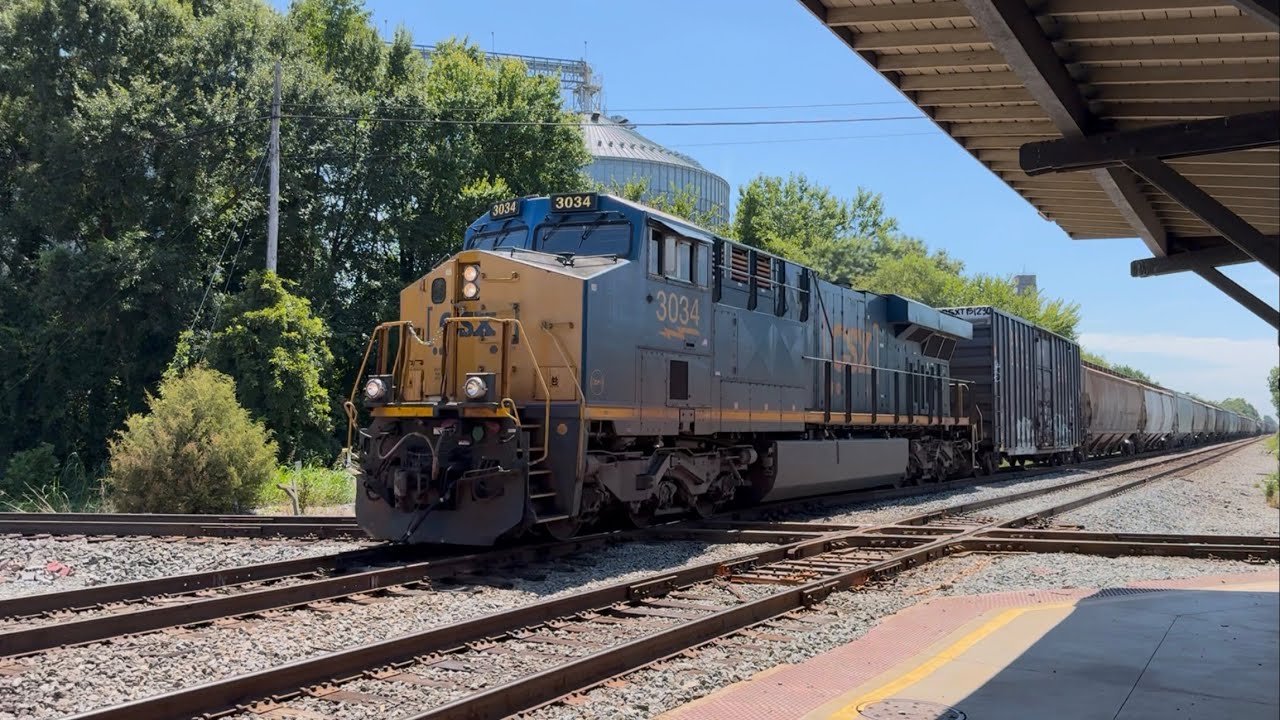 CSX 3034 Heading Northbound In Selma, NC - YouTube