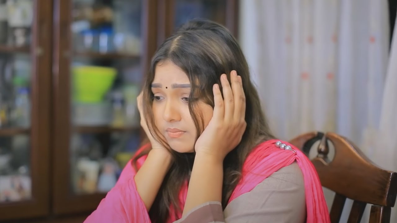 হাসবেন্ডকে রিক্সা চালাতে দেখলো ওয়াইফ, অতঃপর | Natok All Media | Bangla ...