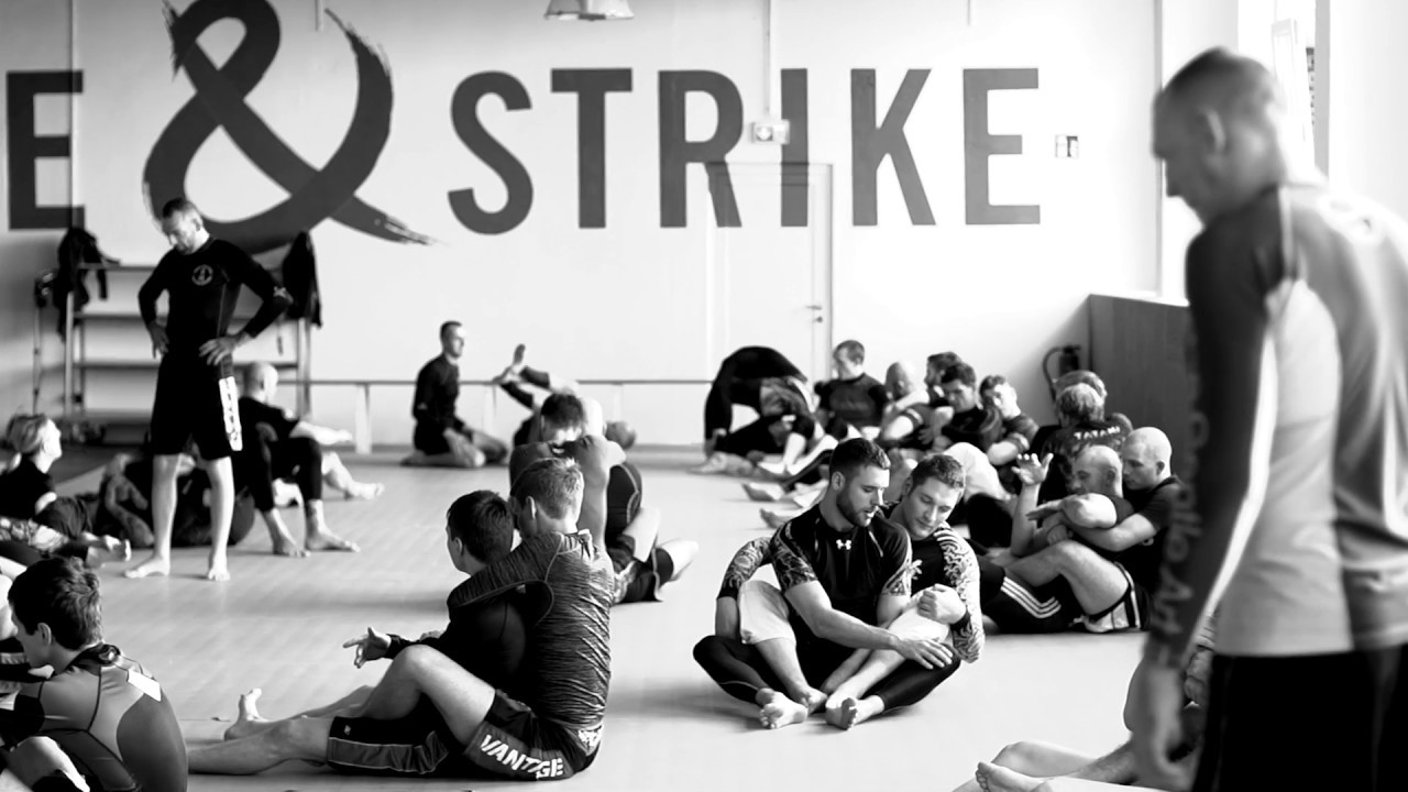 Grapple&Strike Teaser - YouTube