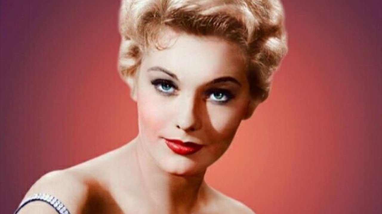 Documental: Kim Novak biografía - YouTube
