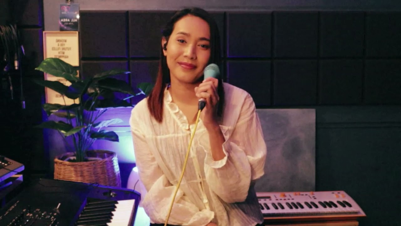 สายัณห์รัญจวน แจ้ ดนุพล | YANIN ญานิน |COVER VERSION | ผู้หญิง - YouTube