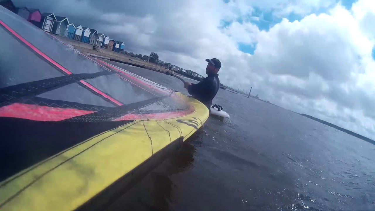 overpowered run back to the beach- F2 Sputnik 285 - YouTube