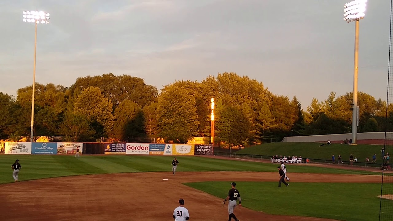 Schaumburg boomers baseball match clip3 - YouTube