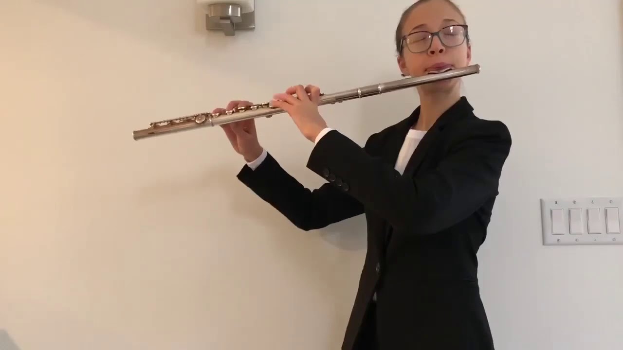 Ab major and E major scales, flute, Szofia Imre-Seres - YouTube