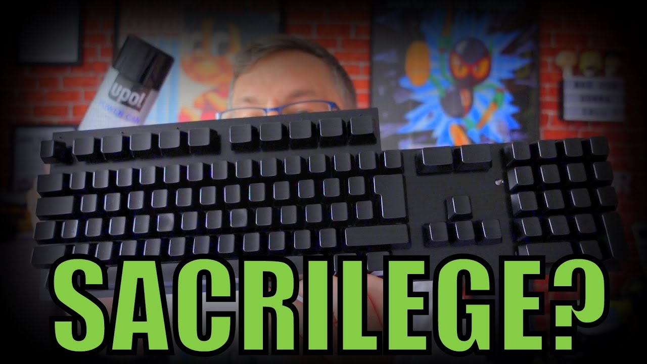 How To Spray Paint A Yellowed Commodore Amiga 1200 Keyboard Without ...