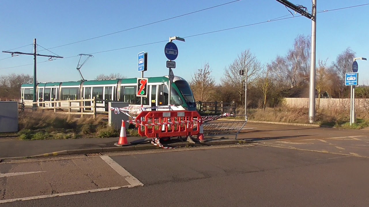 Inham Road Tram Level Crossing | 30th December 2019 - YouTube