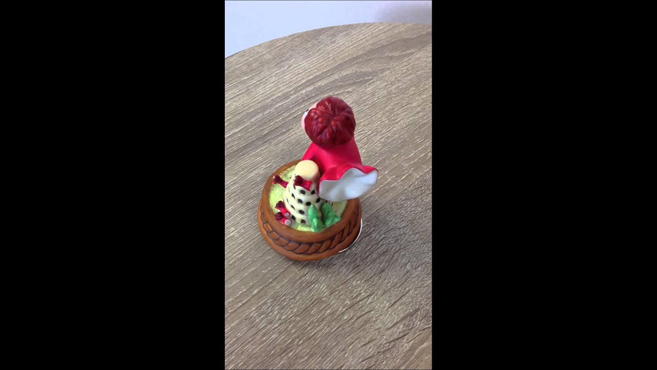 Studio Ghibli Ponyo on The Cliff by The Sea Ceramic Music Box (Ponyo's ...