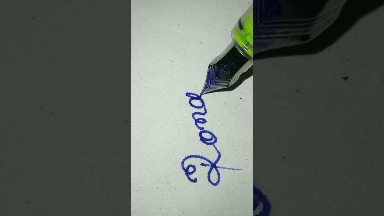 how to write Ronaldo ⚽️⚽️⚽️⚽️⚽️#cursive #calligraphy # ...
