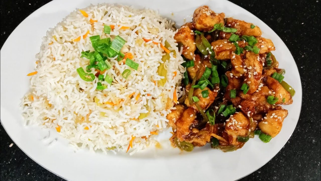 Dry Chicken Chilli With Fried Rice 🌾 🍚#drychillichicken #recipe - YouTube