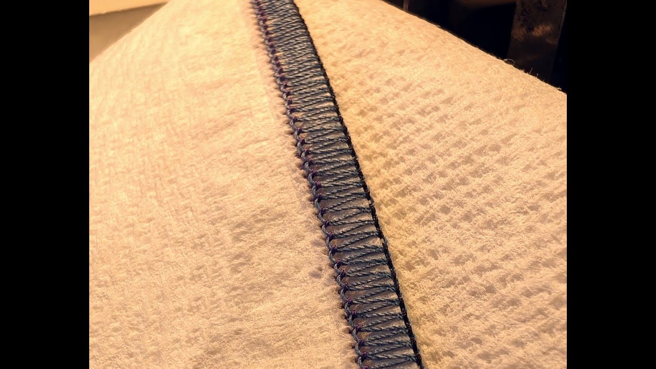 Bernette 335 Three Thread Overlock Stitch - YouTube