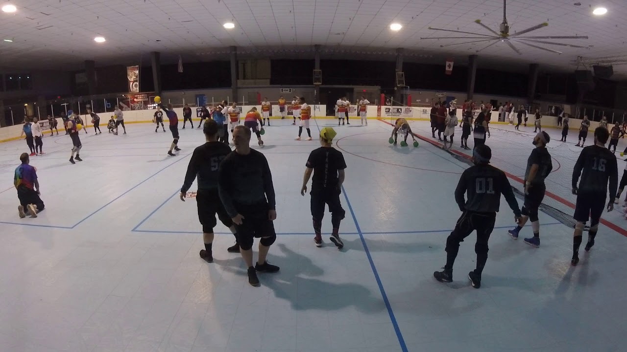 Elite Dodgeball West Round 3 Open 8 5 RR Heat vs Misfits - YouTube