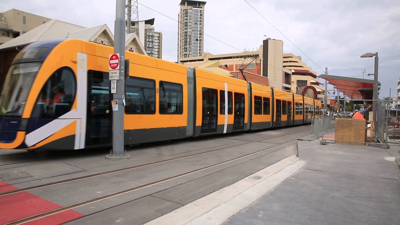 The Gold Coast Tram in Southport part 2 - YouTube